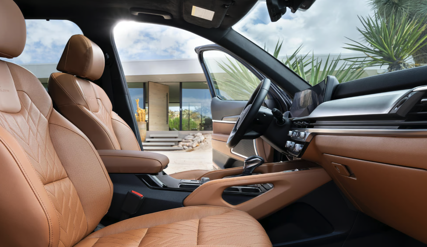 Kia Telluride vs Chevy Traverse in Daphne: which fits your family best ...